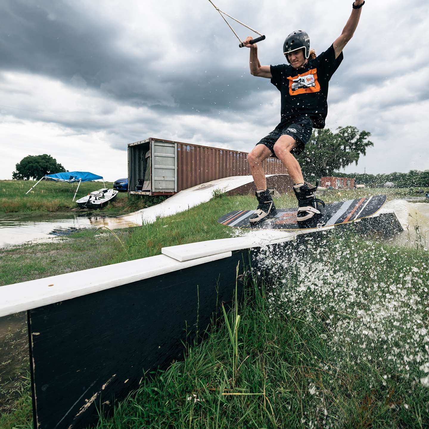 Slingshot Bearden 2023 Wakeboard | King of Watersports Slingshot Bearden 2023 Wakeboard | King of Watersports