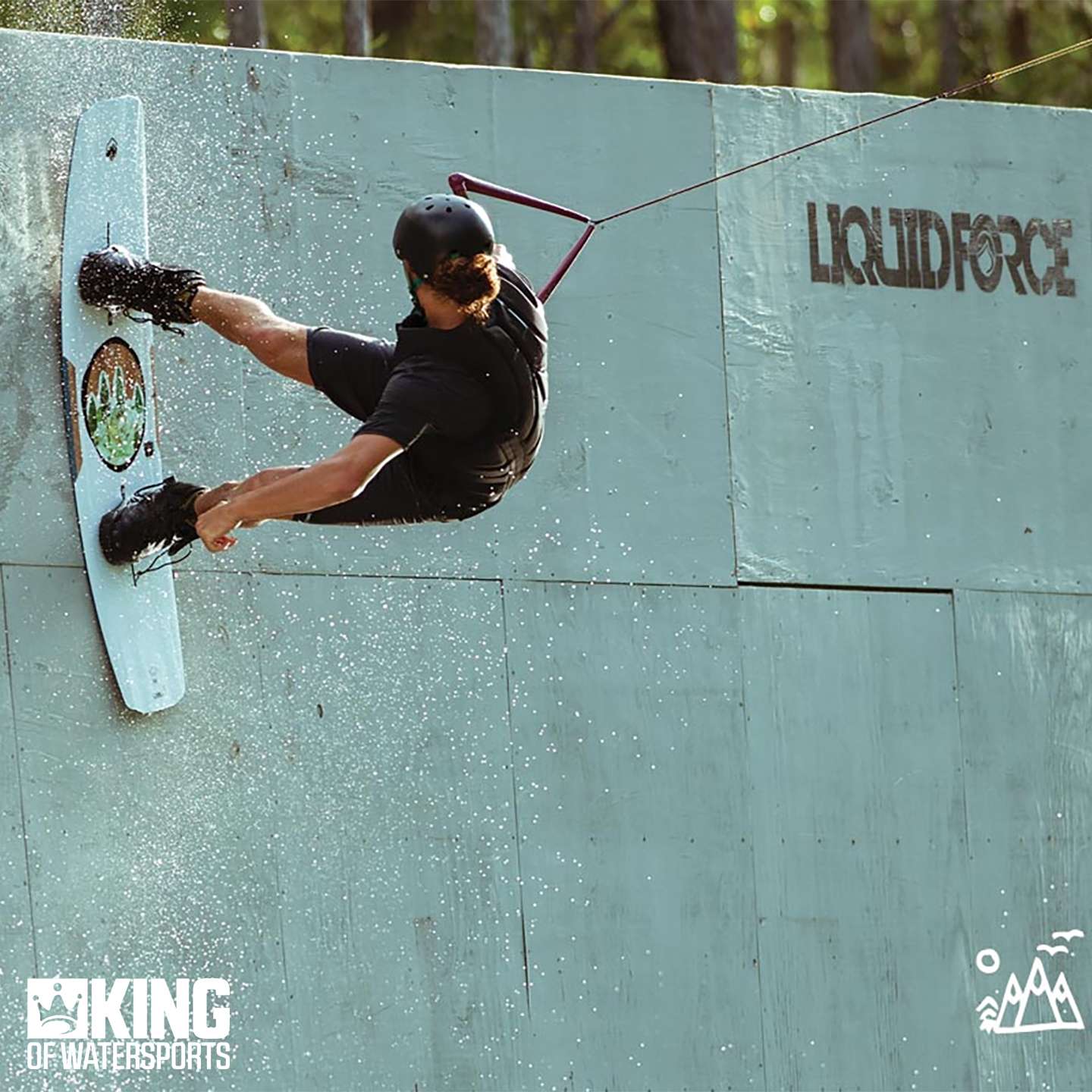 Liquid Force Peak 2018 Wakeboard | King of Watersports Liquid Force Peak 2018 Wakeboard | King of Watersports